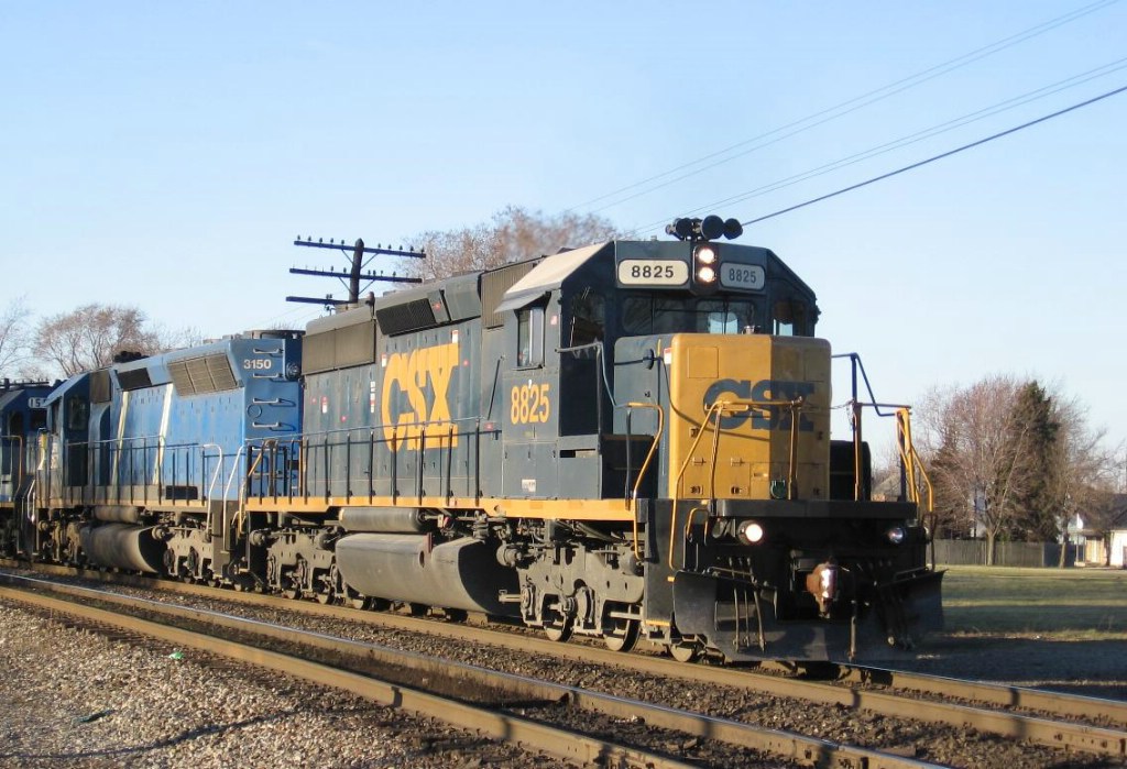 CSX 8825